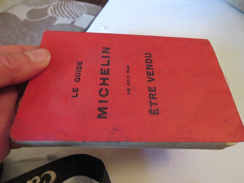 1st edition Michelin Guide 1900 (Guide Michelin 1900). ORIGINAL 125 ...