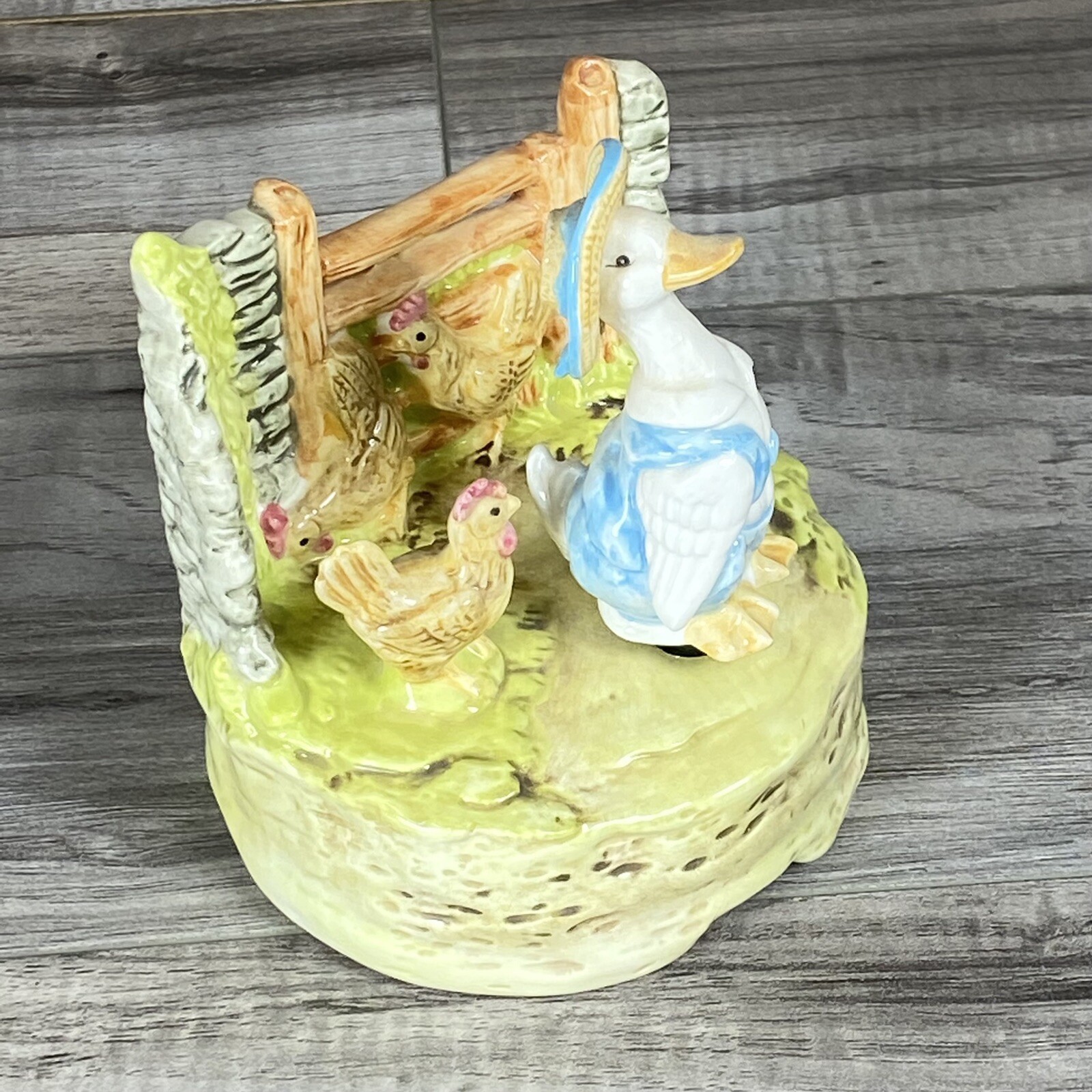 Schmid Beatrix Potter Music Box Drake Puddle-Duck Nursery Baby Spring ...