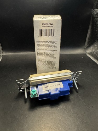 Eaton 7503W-BX-LW 3-Way Decorator Rock Light Switch 15-Amp 120V Ivory ...