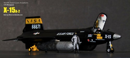 BN US Air Force X-15 Experimental Aircraft Model Kit 2006 Revell 1 72 ...