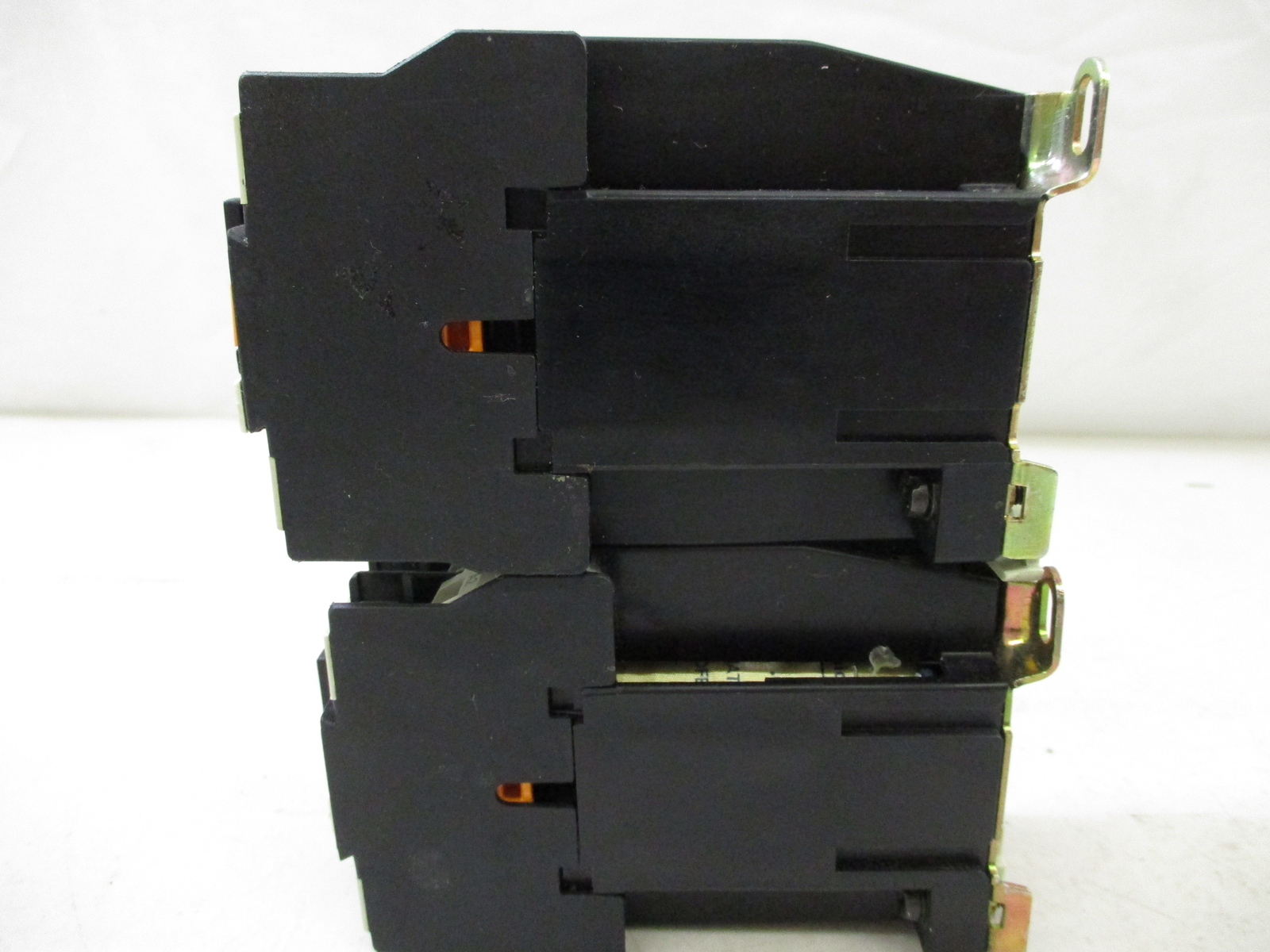 (LOT OF 2) SCHNEIDER ELECTRIC / TELEMECANIQUE CA3 DN31 CONTACTOR RELAY ...