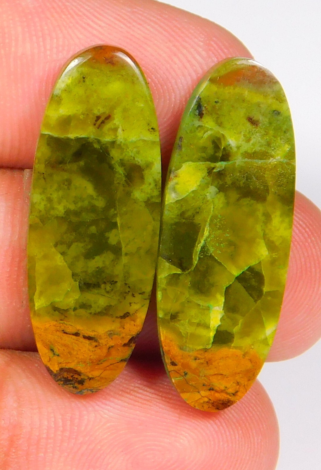 26.CT Haut Qualité Vert Naturel Opale Assortis Paire Ovale Cabochon ...