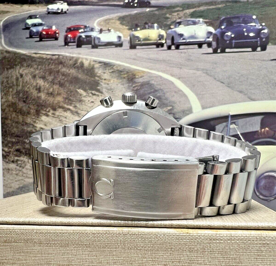 VINTAGE OMEGA FLIGHTMASTER Ref. 145.026 CHRONOGRAPH WATCH Caliber 911 ...