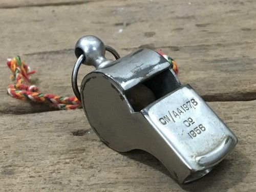 Sifflet POLICE Métal Rare Unique Sonore CN / AA 1956 - 1978 | eBay