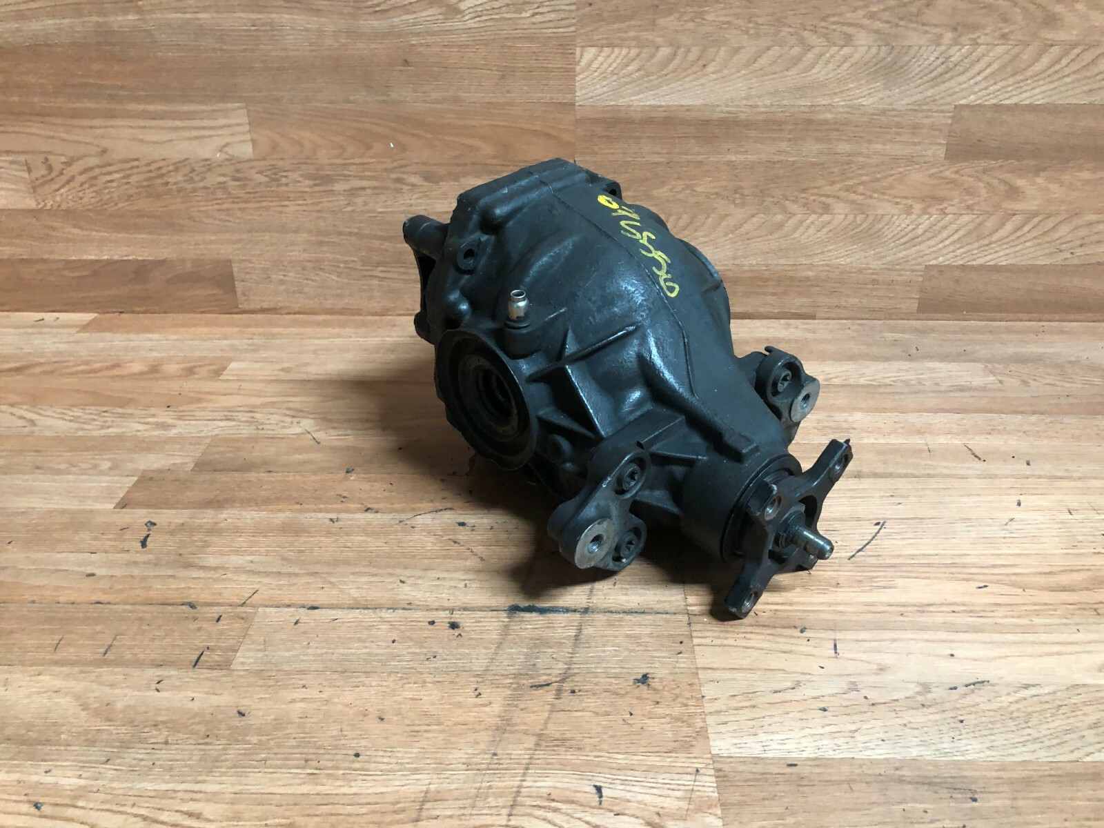 MERCEDES BENZ OEM W221 S550 CL550 REAR DIFFERENTIAL BACK DIFF RATIO 2. ...