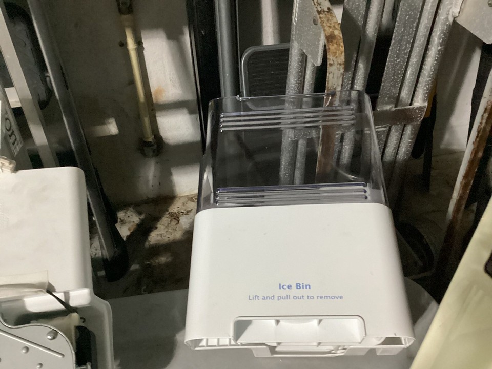 LG REFRIGERATOR Ice Maker Parts LFX25950SW | eBay