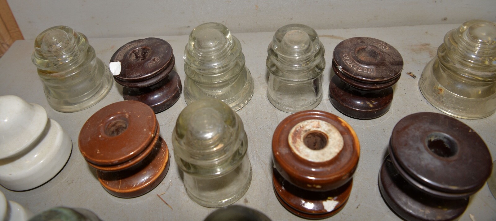 26 collectible glass ceramic insulators vintage power pole tool lot ...