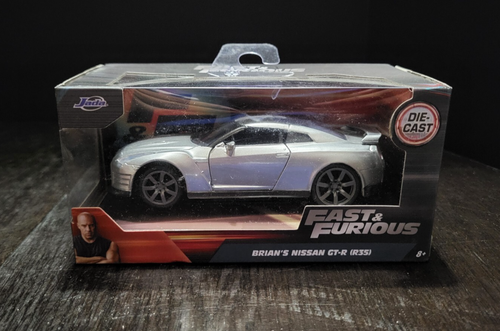 Brian's Nissan GT-R R35 SILVER Fast & Furious 1:32 Scale JADA Die Cast ...