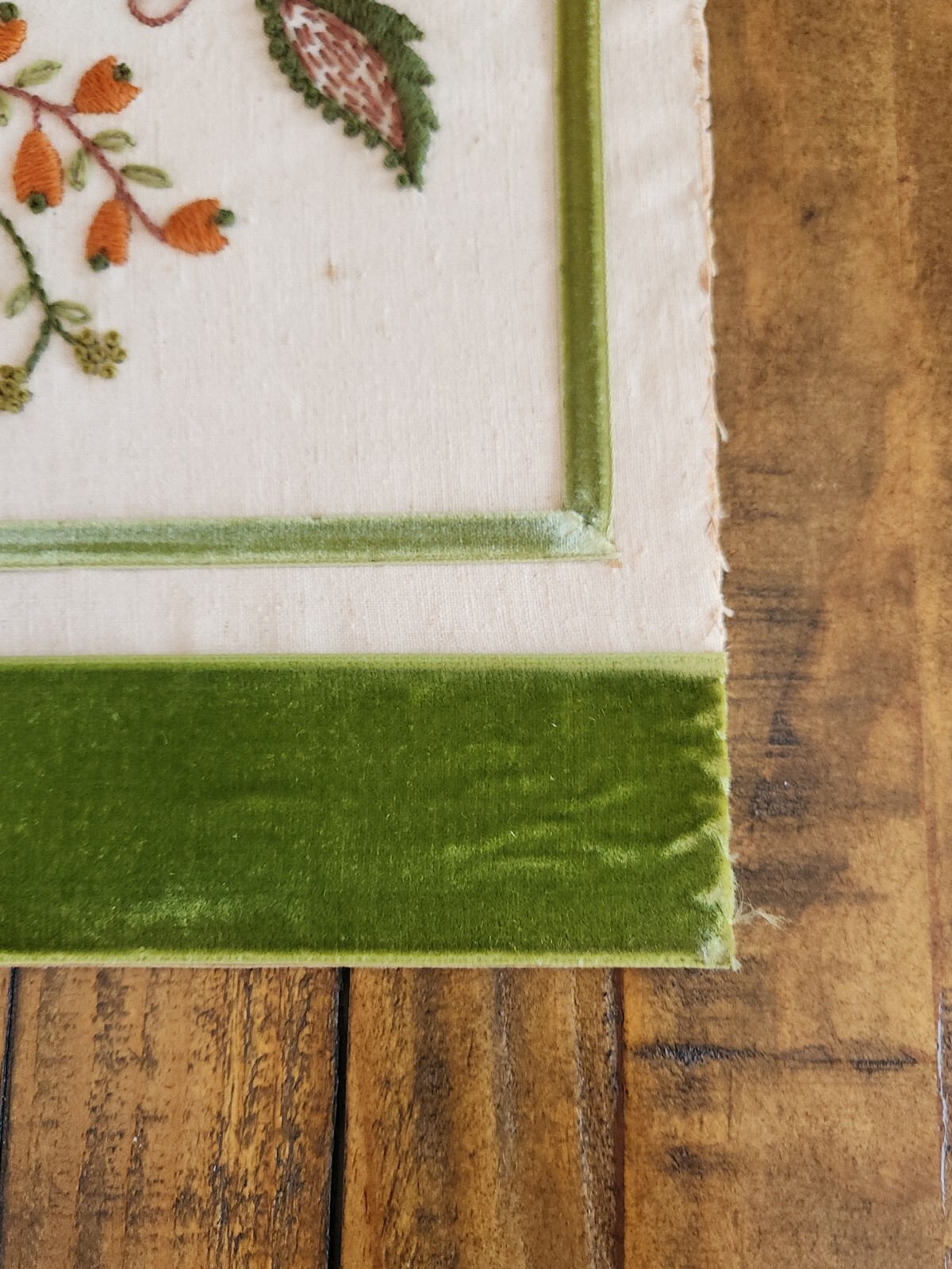 Vntg Hand Stitched Floral Crewel Embroidered Tapestry 15" X 19 1/2 ...