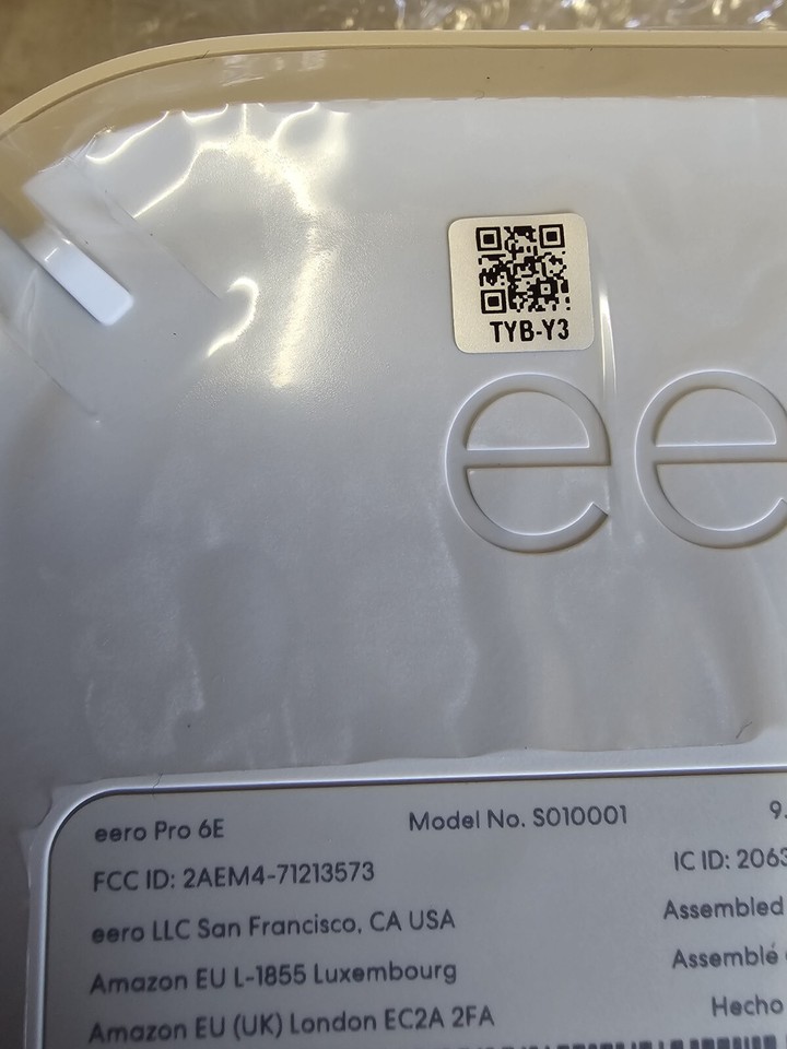 EERO Pro 6E S010001 Wireless Tri-Band Gigabit WiFi 6E Mesh Router New ...