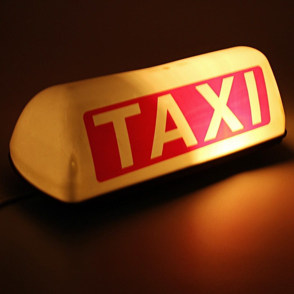 12V Taxi light Suction Magnet Roof Waterproof Top Sign Magnetic imeter ...