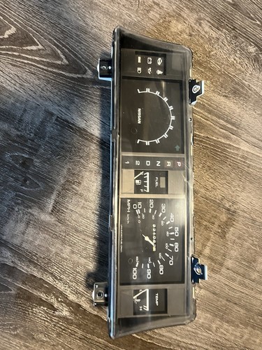 90-92 Nissan D21 Hardbody Pickup Truck Instrument Cluster Speedometer ...