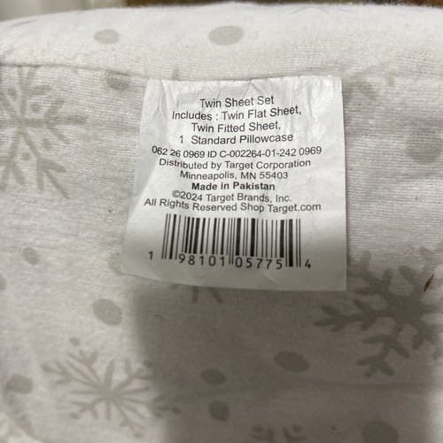 Lot of 2 Twin Christmas Flannel Sheet Set Snowflake - Wondershop™ NEW ...