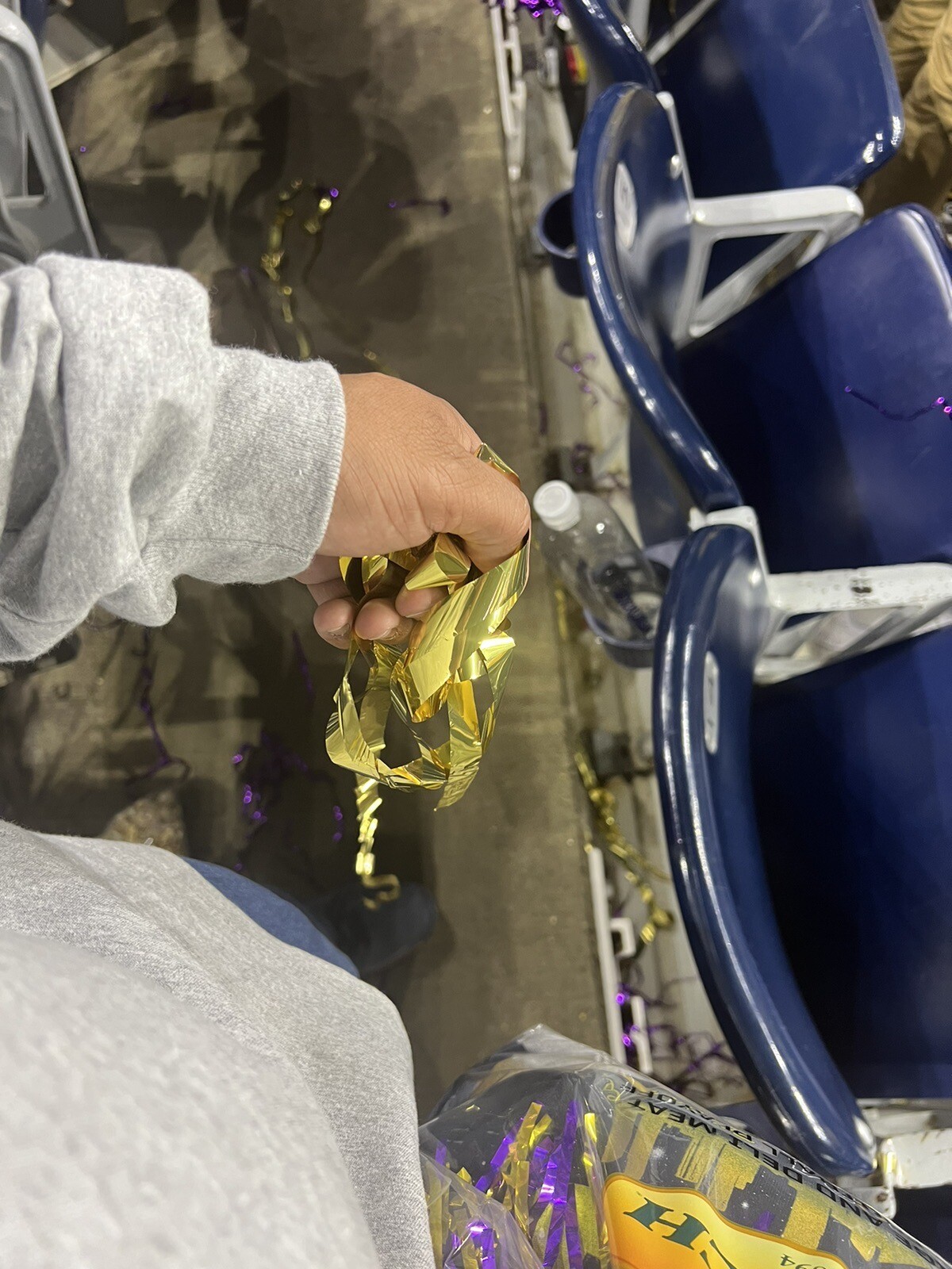 2024 CFP National Championship Confetti / Pom Pom’s Michigan Wolverines ...