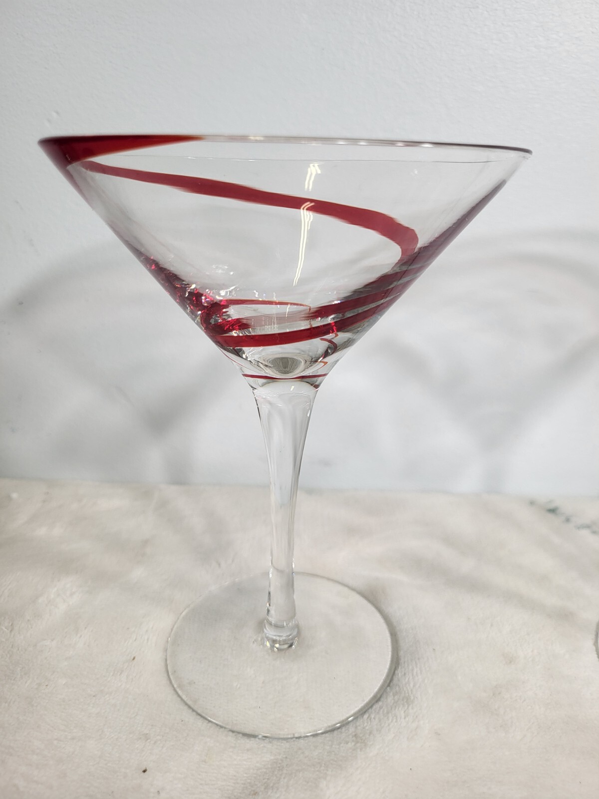 Pier 1 Red Ribbon Swirl Martini Cosmo Glasses Swirline 6.75” Set of 2 ...