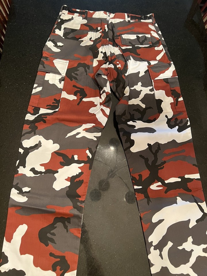 Mens ROTHCO Red/Black/White Military Fatigues size M | eBay