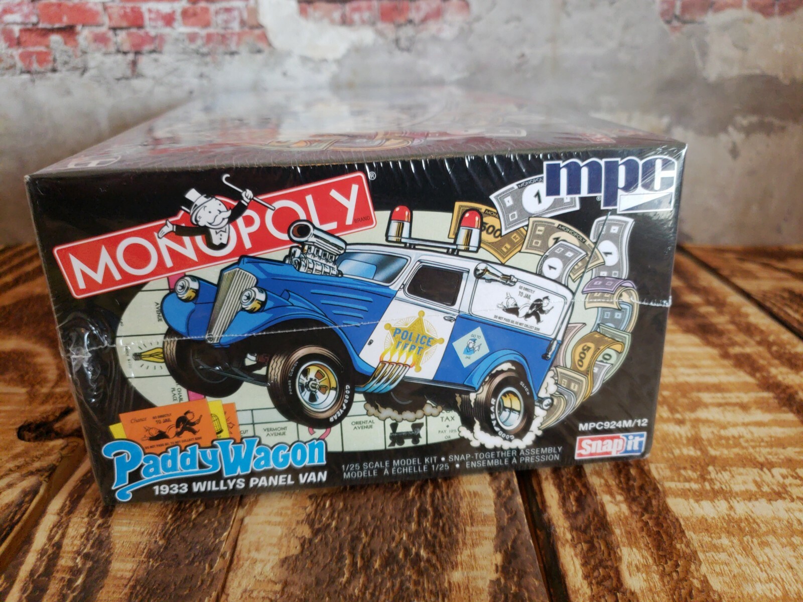 Monopoly 85th 1933 Willy's Panel Paddy Wagon by MPC 1/25 Model Kit ...