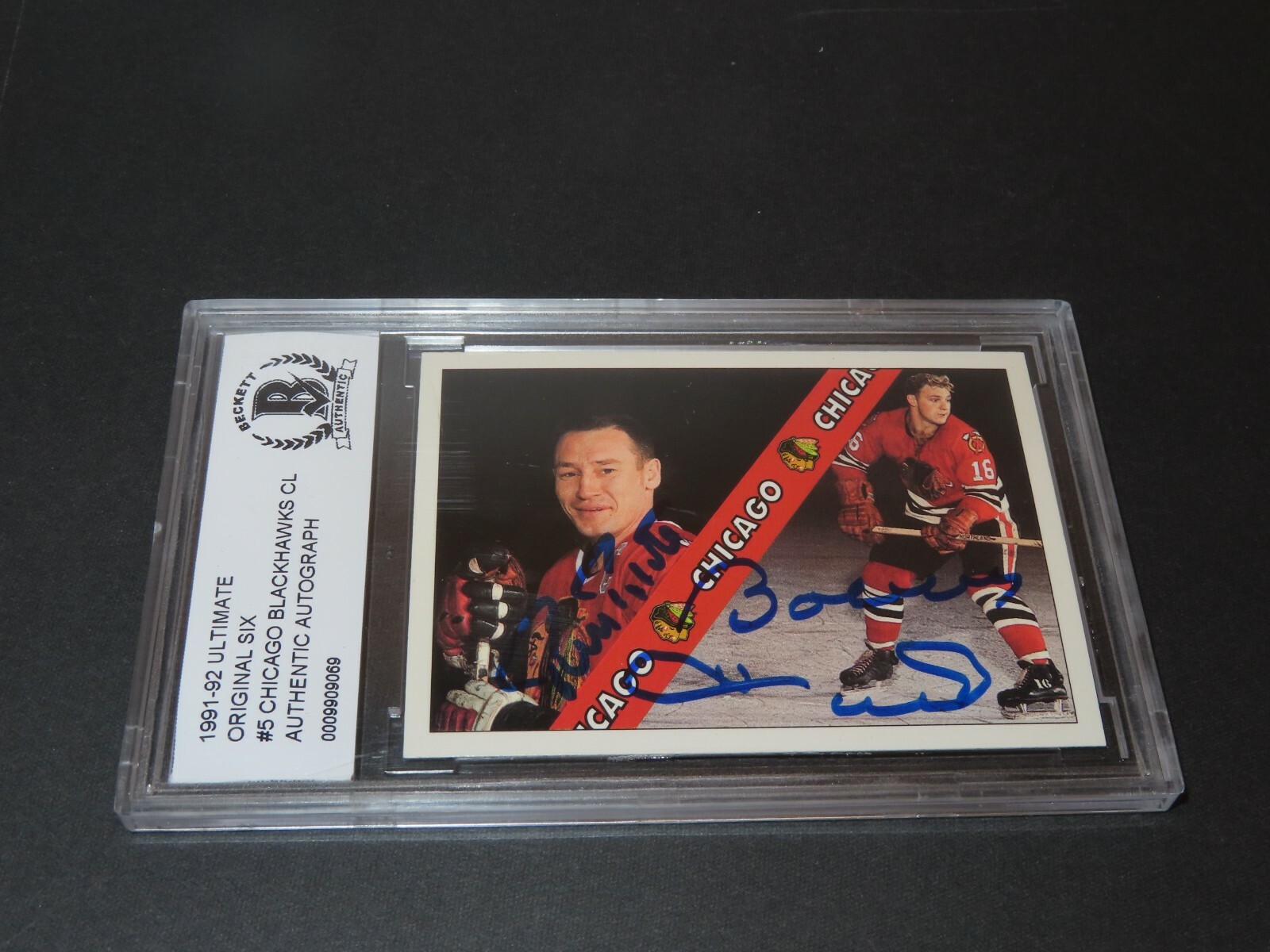 Bobby Hull | Autographed Hockey Memorabilia & NHL Merchandise