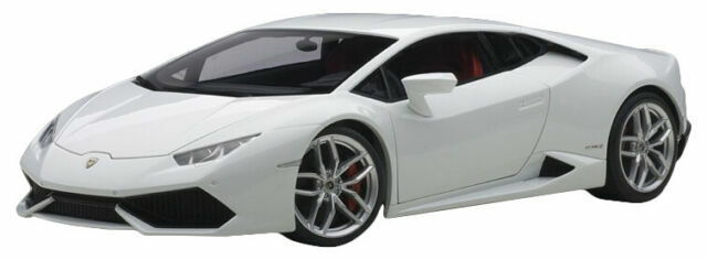 AUTOart Lamborghini Huracan LP610-4 Diecast Model Car - White Metallic ...