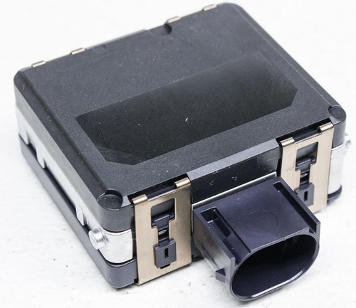 3QF907561J OEM Cruise Control Distance Sensor For Volkswagen Arteon ...
