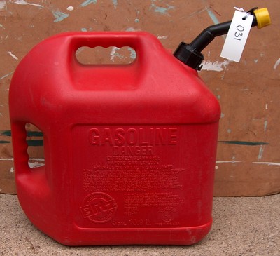 Oil & Gas - Blitz 5 Gallon Gas Can