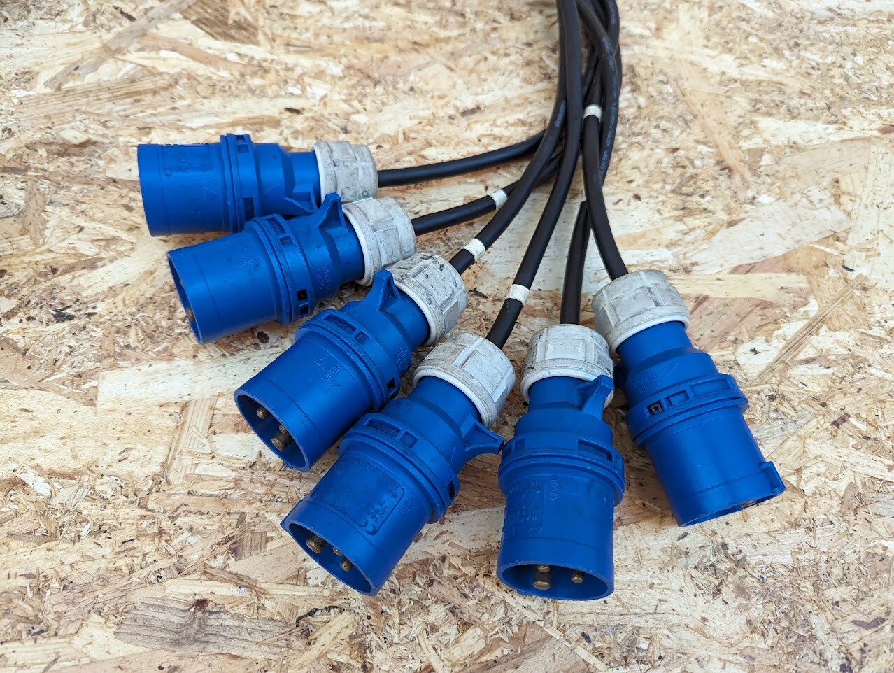 Lectriflex Harting 16a Amp 1.5mm 19 Pin Fan In/Out heavy Duty Splitter ...