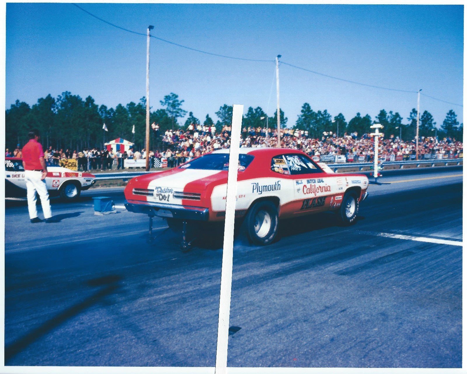 1970s Drag Racing-BUTCH LEAL's 71 Hemi Duster "California FLASH" vs ...