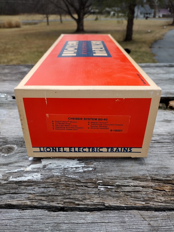 EMPTY BOX - LIONEL 6-18201 Chessie System SD-40 | eBay