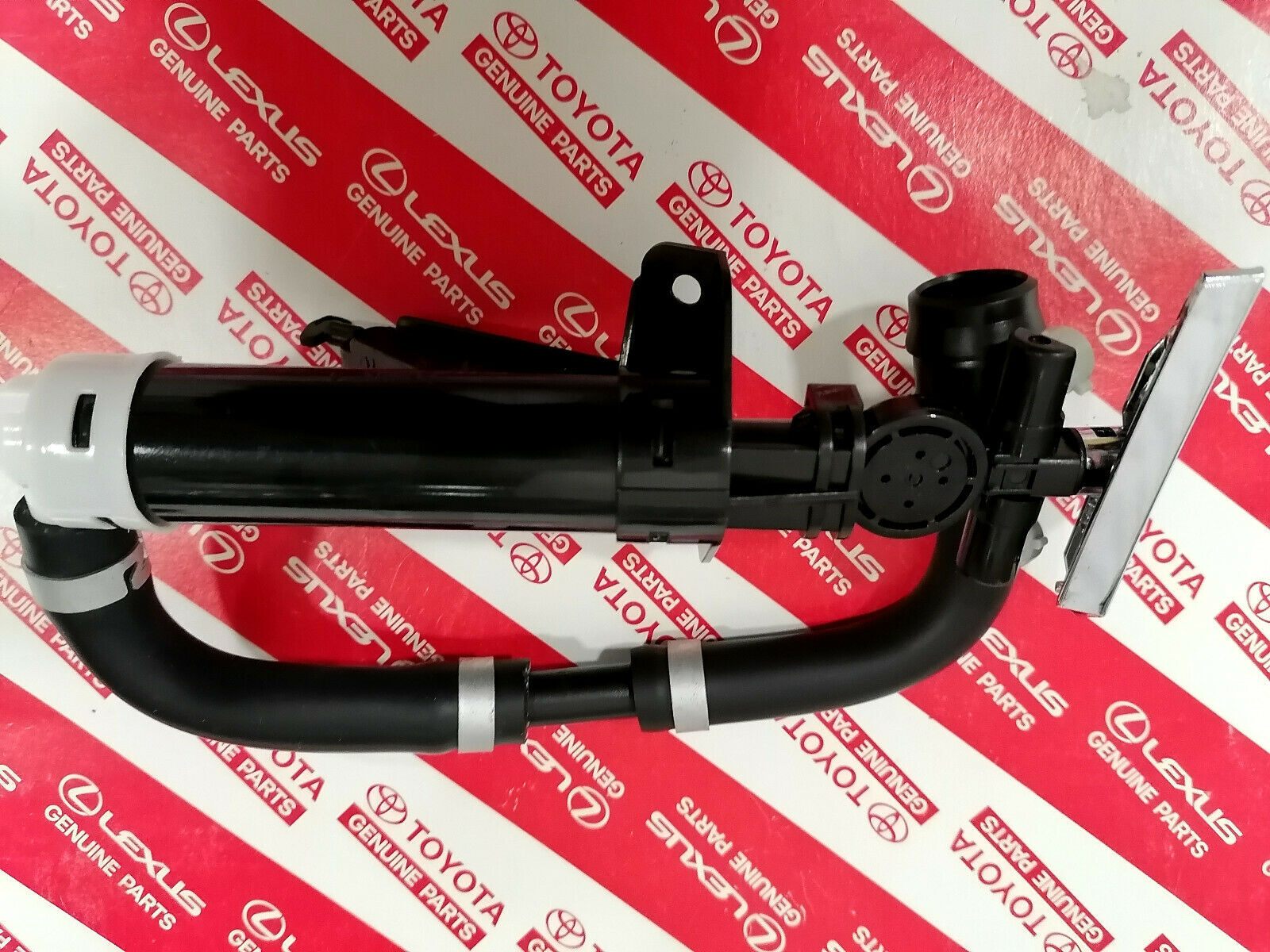 8520730031 Headlight Headlamp Washer Nozzle for Lexus GS450/350/300 06 ...