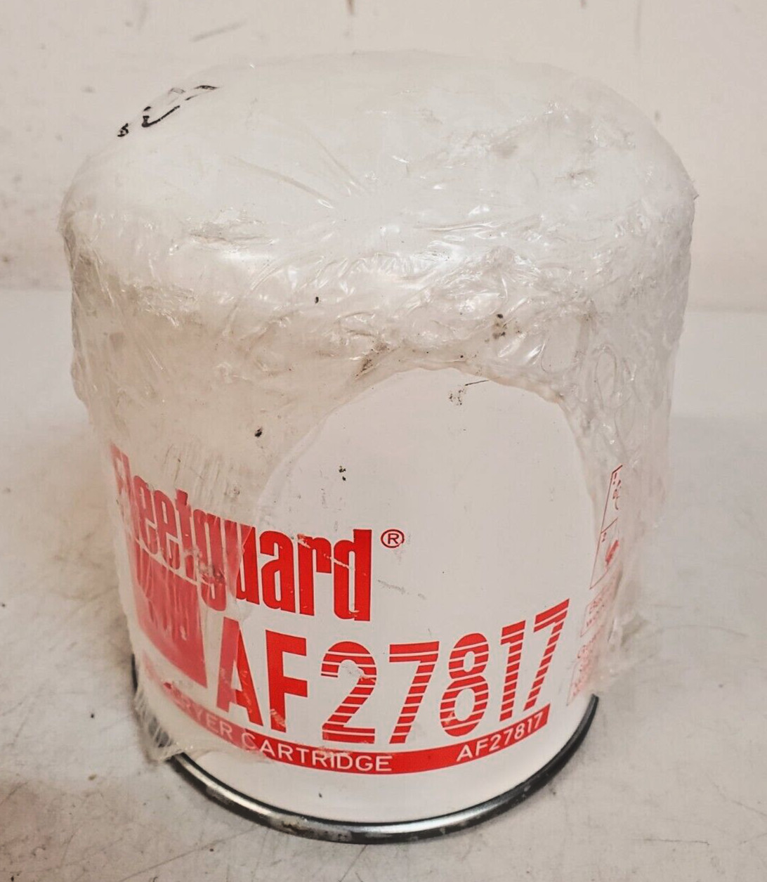 FLEETGUARD AF27817 - Air filter cross reference