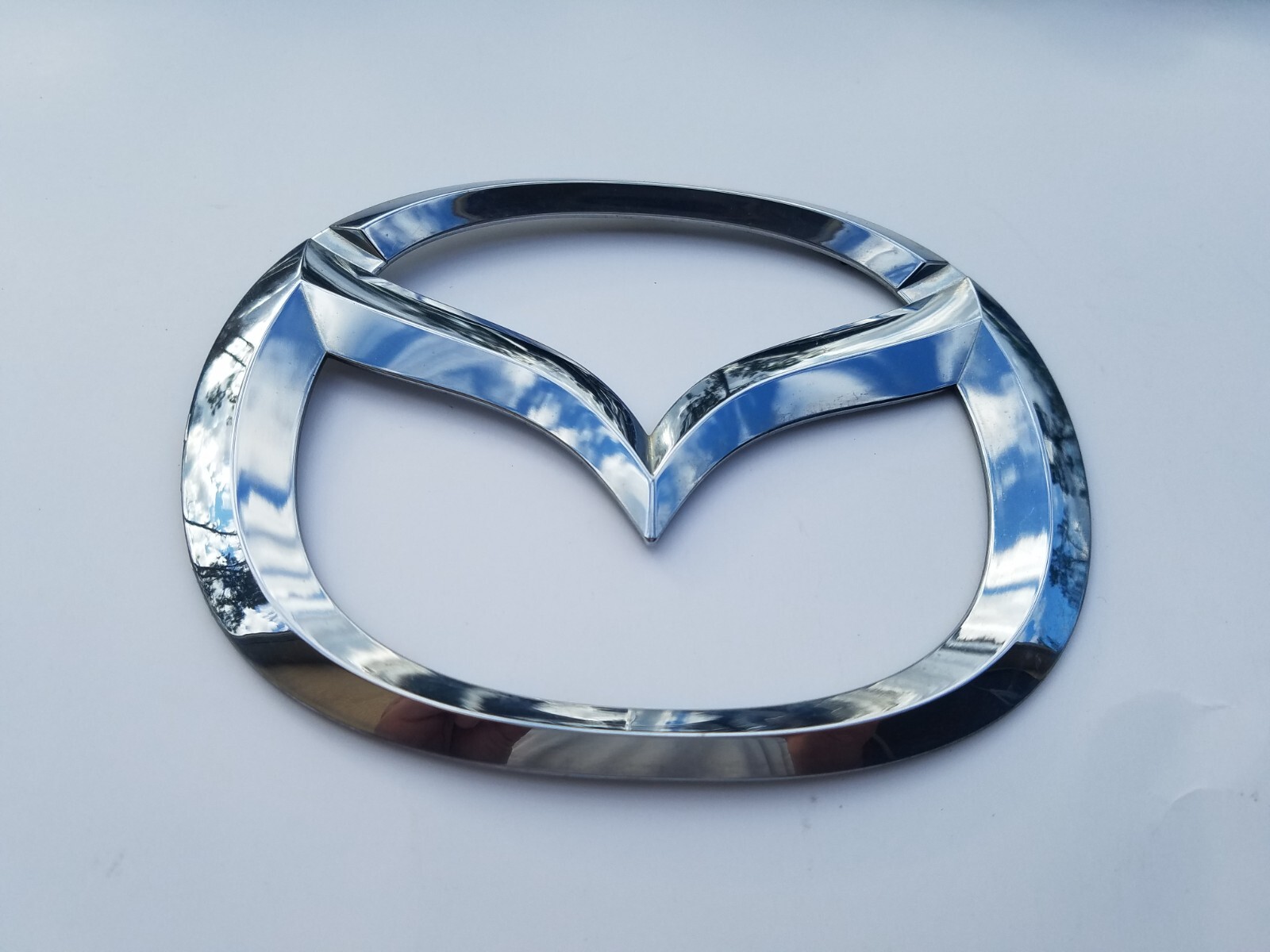 2006-2010 MAZDA 5 MAZDA5 REAR TRUNK LID EMBLEM BADGE SYMBOL LOGO USED ...