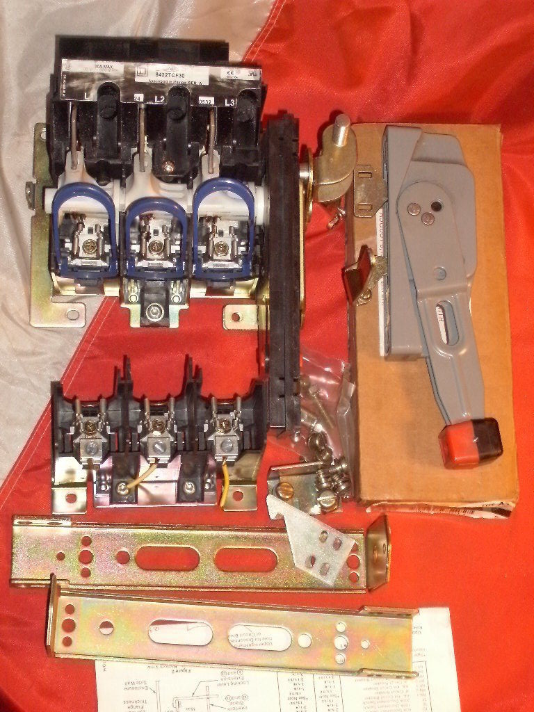 SQUARE D 9422TCF30 ENCLOSURE DISCONNECT SWITCH & 9422A1 HANDLE | eBay