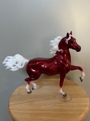 BREYER SR #712519 CHRISTMAS SURPRISE HORSE WASSAIL GLITTER RED ...
