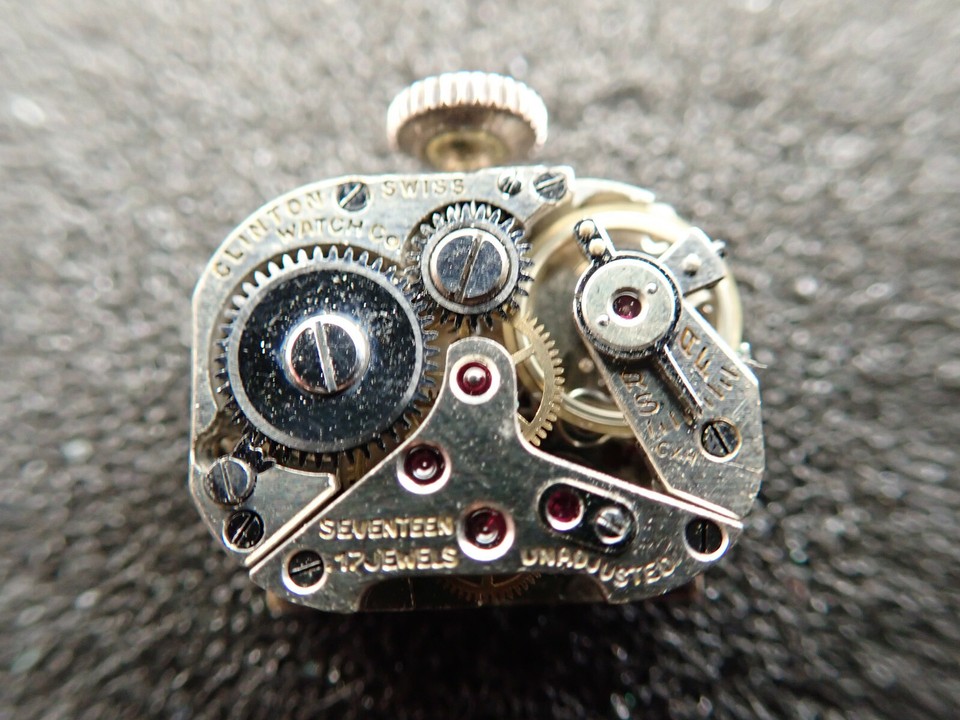 VINTAGE 16MM CLINTON WATCH CO. SWISS WRIST WATCH MOVEMENT - RUNNING ...