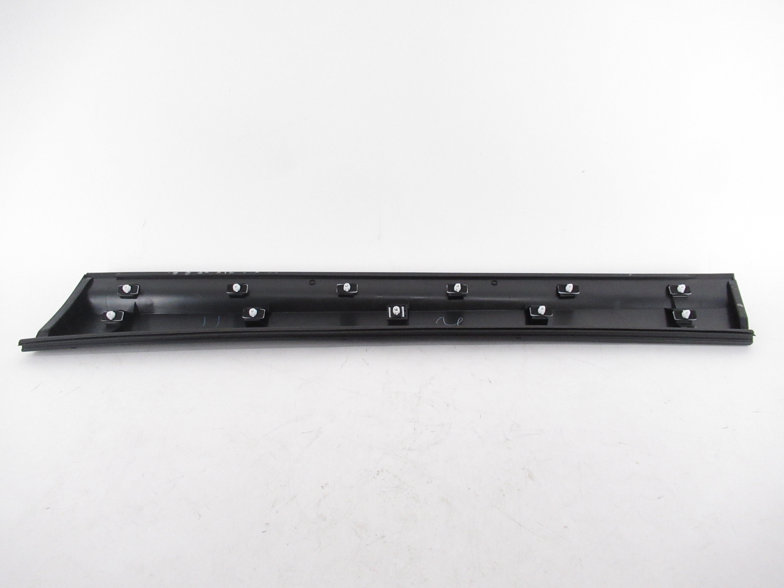 Genuine OEM Honda 75332-TG7-A02 Driver Front Lower Garnish Molding Assy ...