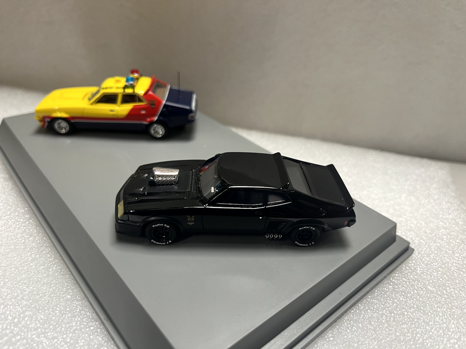 1/64 ACE Mad Max Ford XB Falcon Interceptor & Falcon MFP Twin Set MOVIE ...
