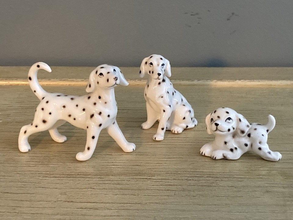 Bone China Dog Figurines Lot of 15-Boxer/Dachshund/Dalmation/Bulldog ...