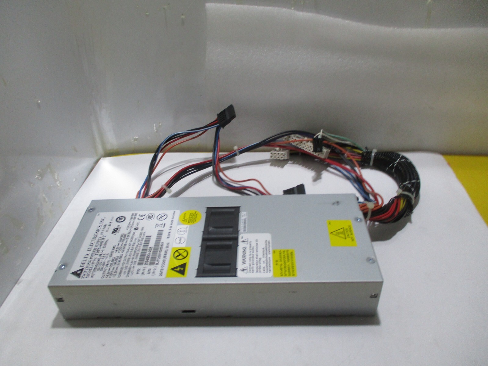 IBM 46C7133 X3450 600W Non-Redundant Power Supply D94853-005 TDPS-600CB ...