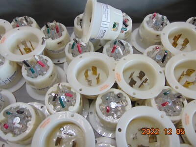 Connectors, Switches & Wire - Twist Lock