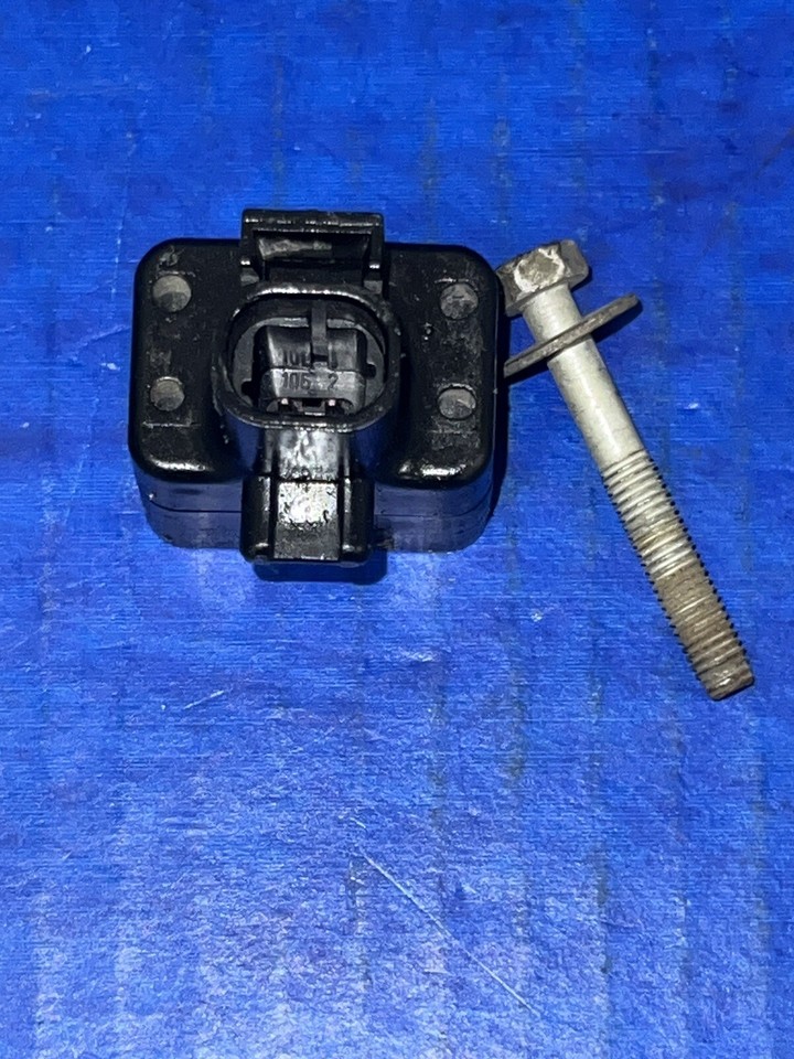 2005-06 GM Escalade Tahoe Suburban Silverado Front Impact Sensor fits ...