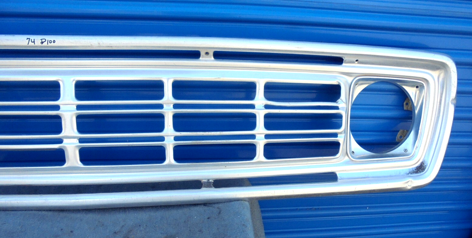 74 76 Dodge Truck D100 D200 D300 Ramcharger Aluminum Front Grille ...