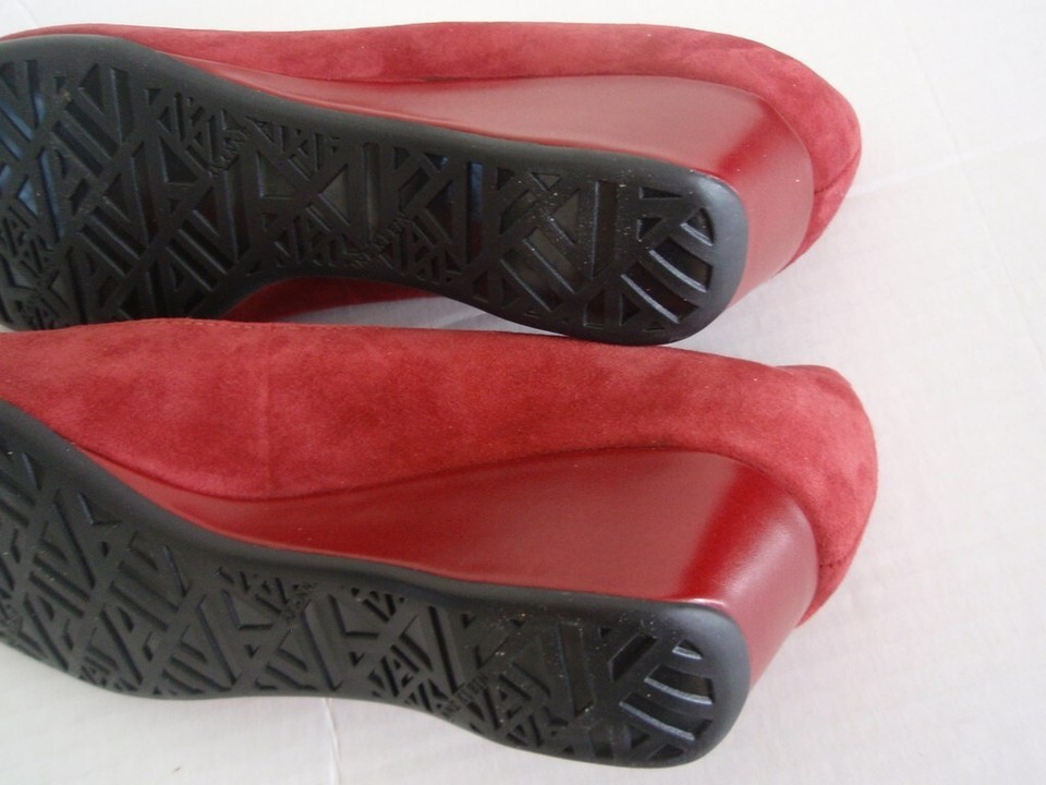 NEW ANNE KLEIN iFLEX Women's RED LEATHER "AKCALLIE" Wedge Shoes Size 7 ...