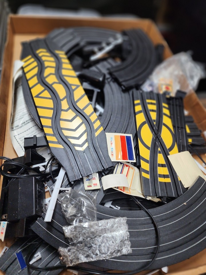 Daytona 500 SPEEDWAY Life Like Racing HO Set 23’ Race Track 2 Fast ...