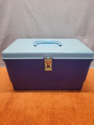 H•Vintage Blue Plastic Sewing Box with Storage Tray and Misc needles ...