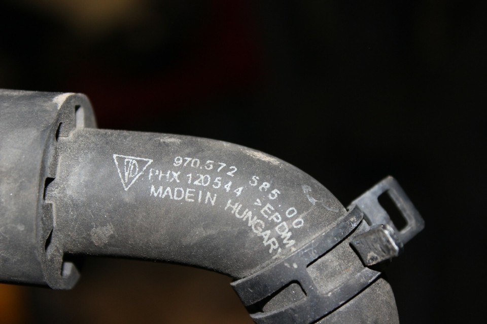 Porsche Panamera 970 Wasserkuhler Schlauch Rohr 97057258500 97057258400 ...