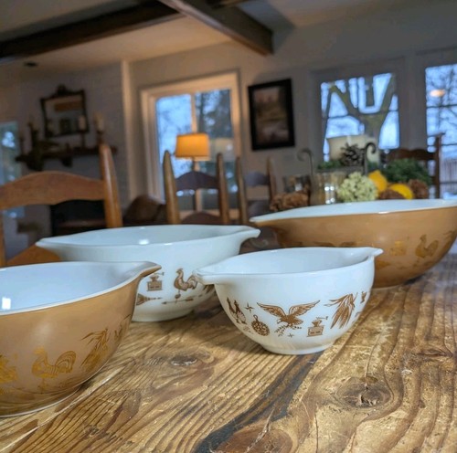 Vtg PYREX 4pc SET Cinderella MIXING Pour BOWLS Stacking EARLY AMERICAN ...