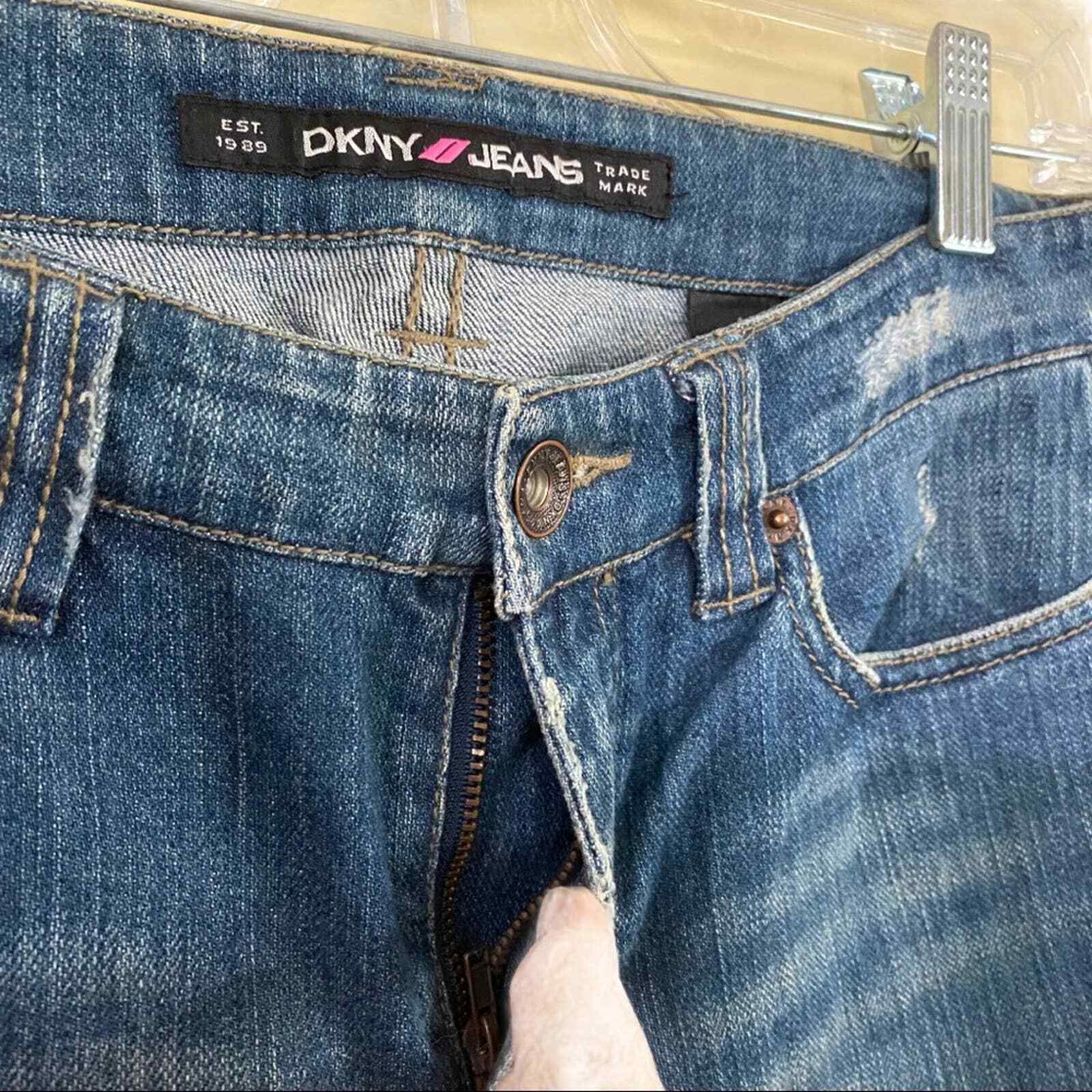 DKNY Embroidered Paint Splash Denim Flare Jeans 5 - Gem