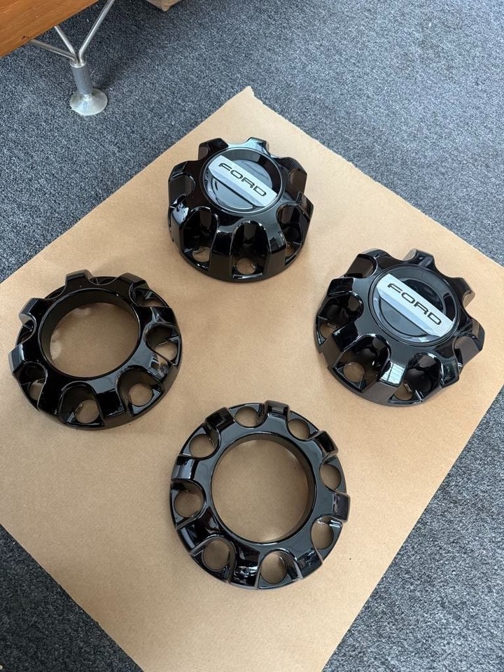 2018-2024 FORD F250 WHEEL CENTER CAP SET (4) BLACK & CHROME OEM 18 ...