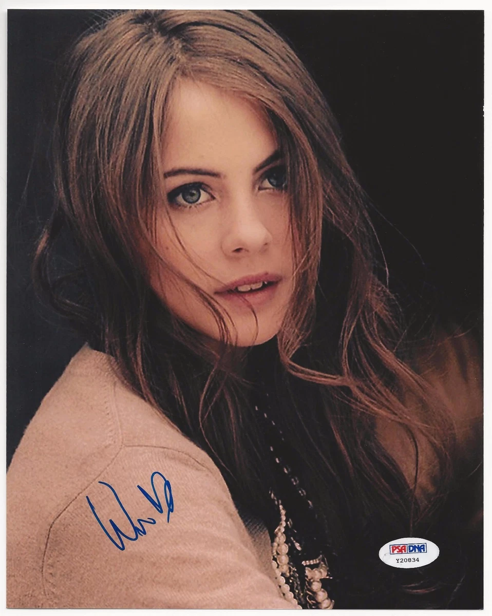 Willa Holland The Oc