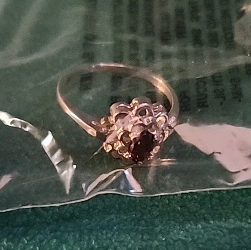 Vtg Avon 925 Sterling Silver Ring Red Garnet Gemstone , Size 5, Brand ...